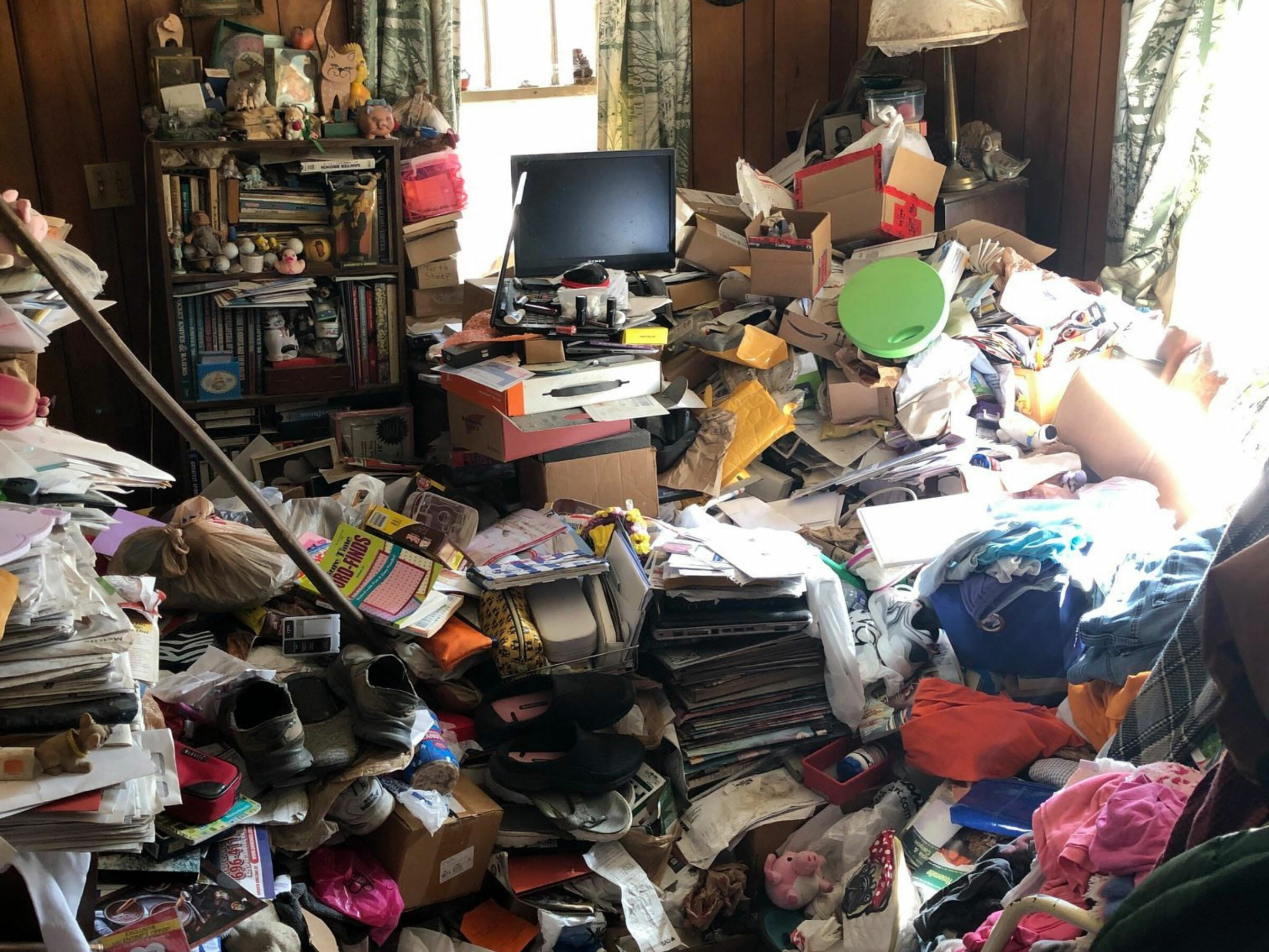 The 5 Levels of Hoarding: How Does Your House Rank? - Bio-One of Allentown